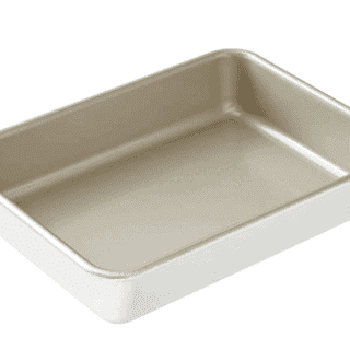 Made in USA Baking Pans & Baking Dishes: A Source List • USA Love List