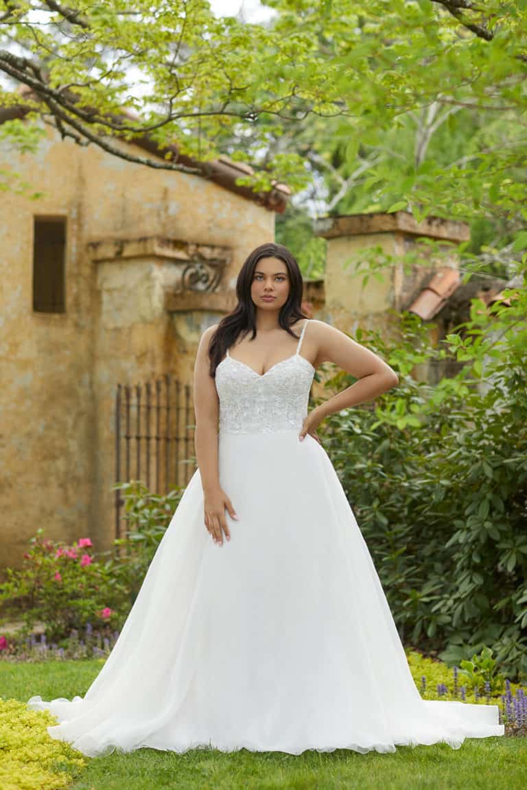 Here Comes The Bride in An American Made Wedding Dress • USA Love List