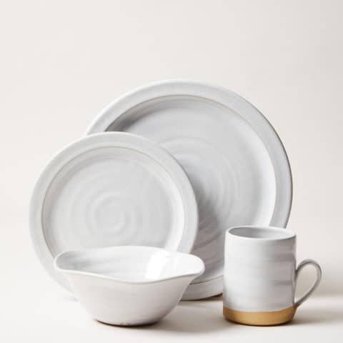 Best Dinnerware Sets Made in the USA • USA Love List