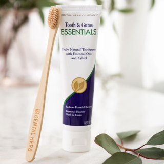 American Made Natural Toothpaste Brands: Nine Top Picks • USA Love List