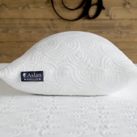 A Guide to the Best Pillows Made in the USA • USA Love List